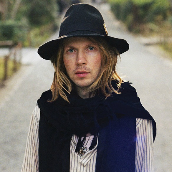 Listo el nuevo álbum de Beck - Indie Rocks!