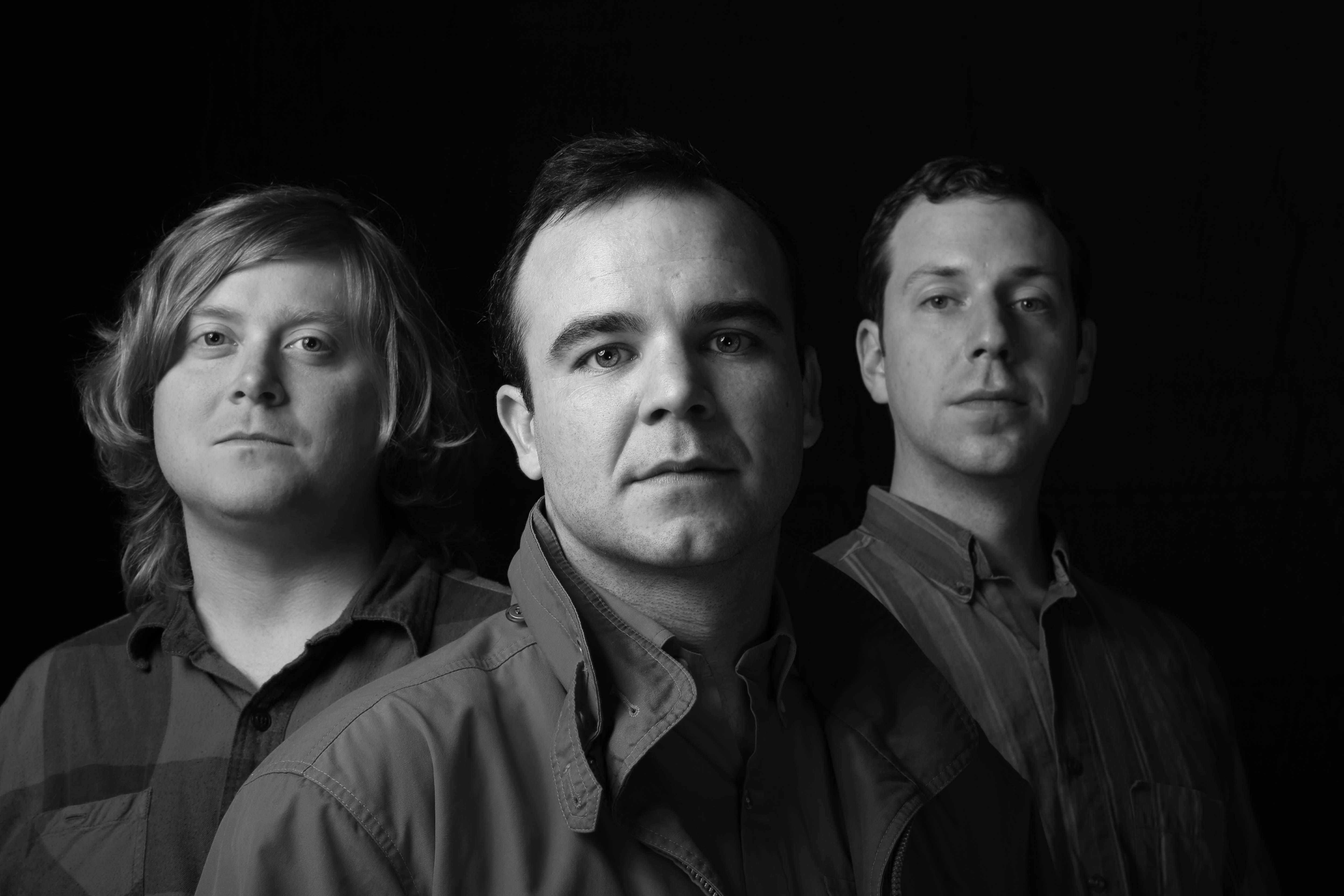 Future Islands Comparte Haunted By You Indie Rocks future-islands-comparte-haunted-by-you-indie-rocks