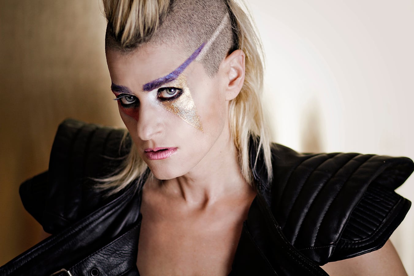 Peaches comparte el video "Free Drink Ticket" - Indie Rocks!