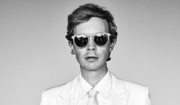 Beck estrena "Up All Night" - Indie Rocks!