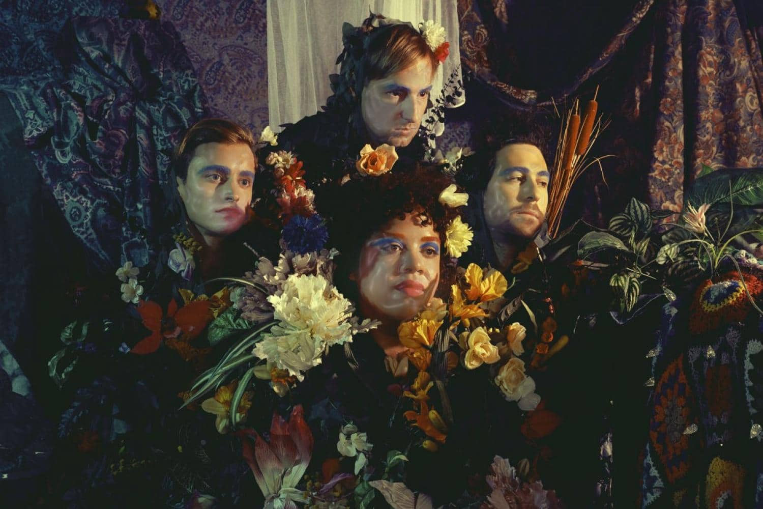 Escucha el álbum debut de Weaves - Indie Rocks!