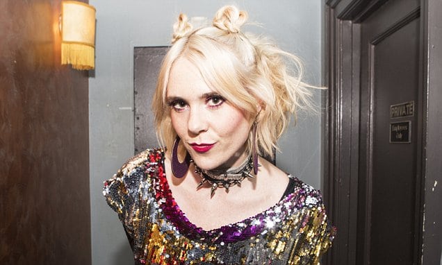 Ve el nuevo video de Kate Nash - Indie Rocks!