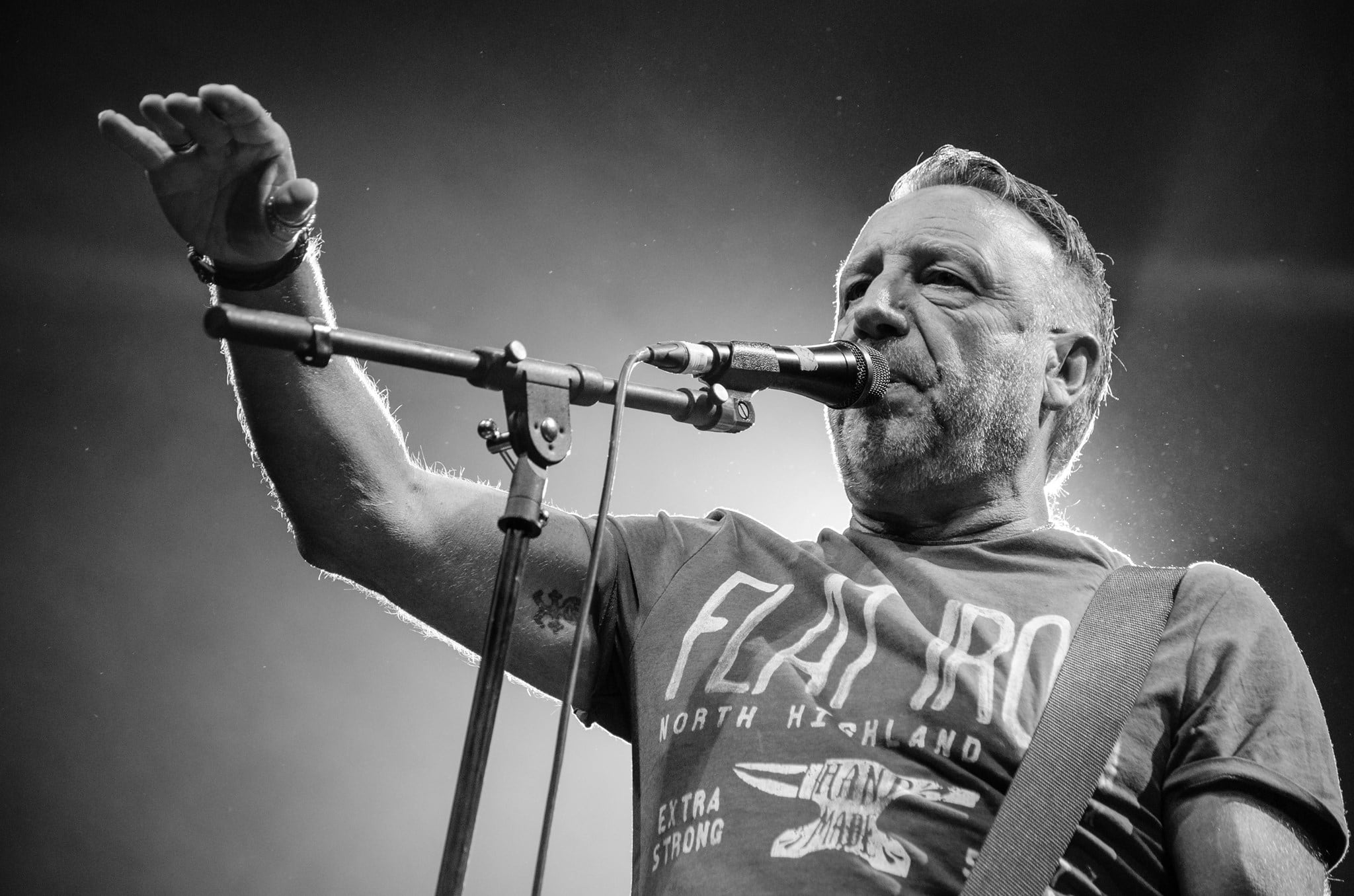 Peter Hook se presentará en Frontón México - Indie Rocks!