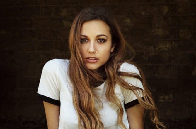 Cloves estrena el video "Better Now" - Indie Rocks!