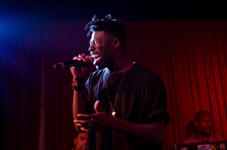 Moses Sumney anuncia nuevo álbum - Indie Rocks!