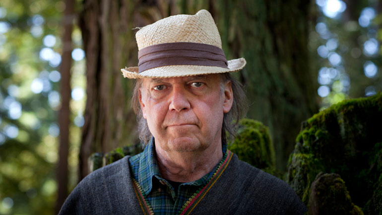 Neil Young celebra el 4 de julio con nuevo tema - Indie Rocks!