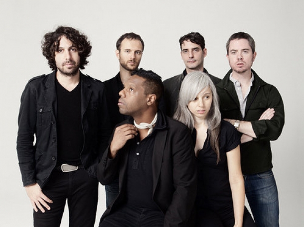 Escucha lo nuevo de The Dears - Indie Rocks!