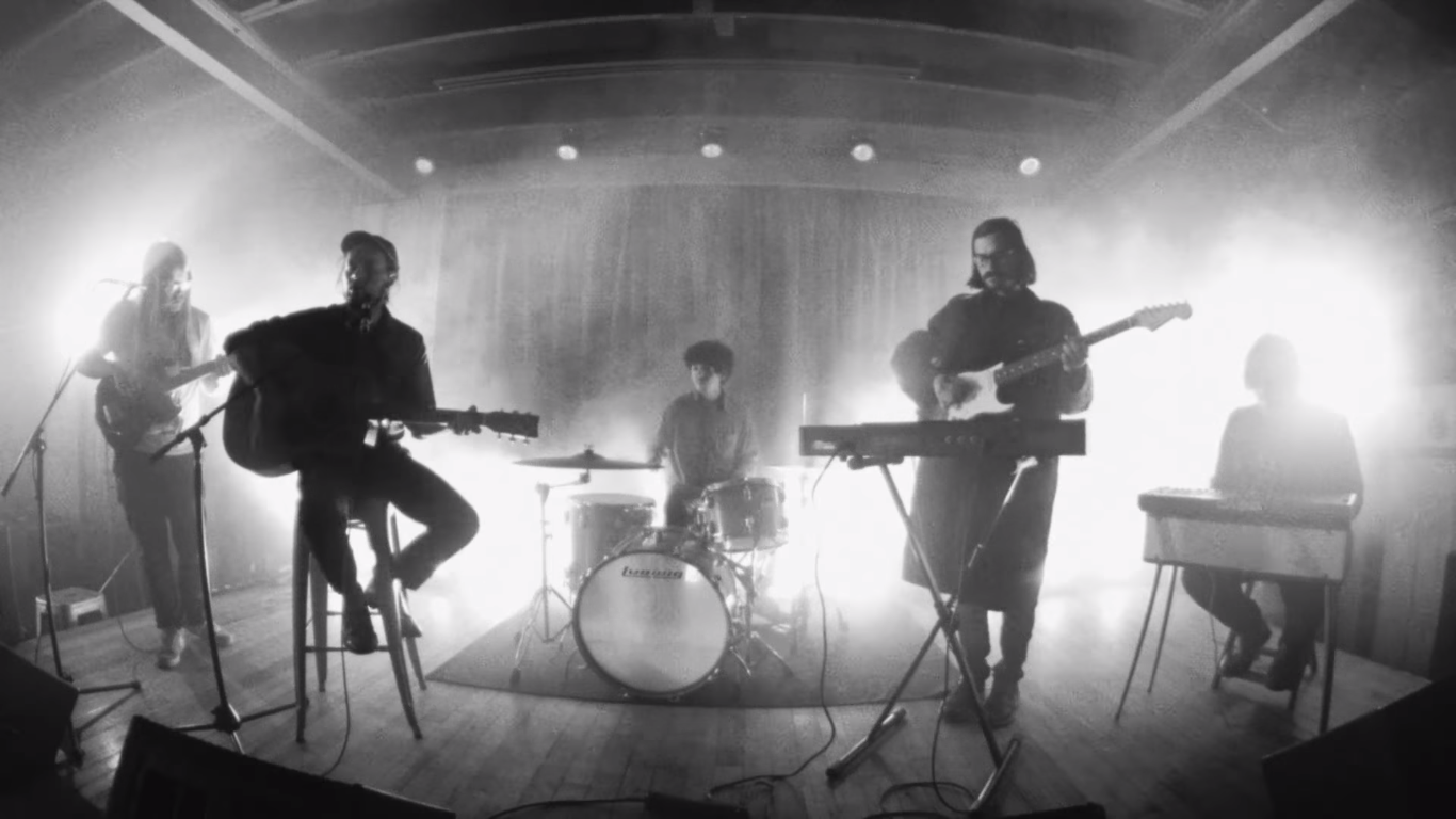Holy Wave anuncia disco y estrena sencillo - Indie Rocks!
