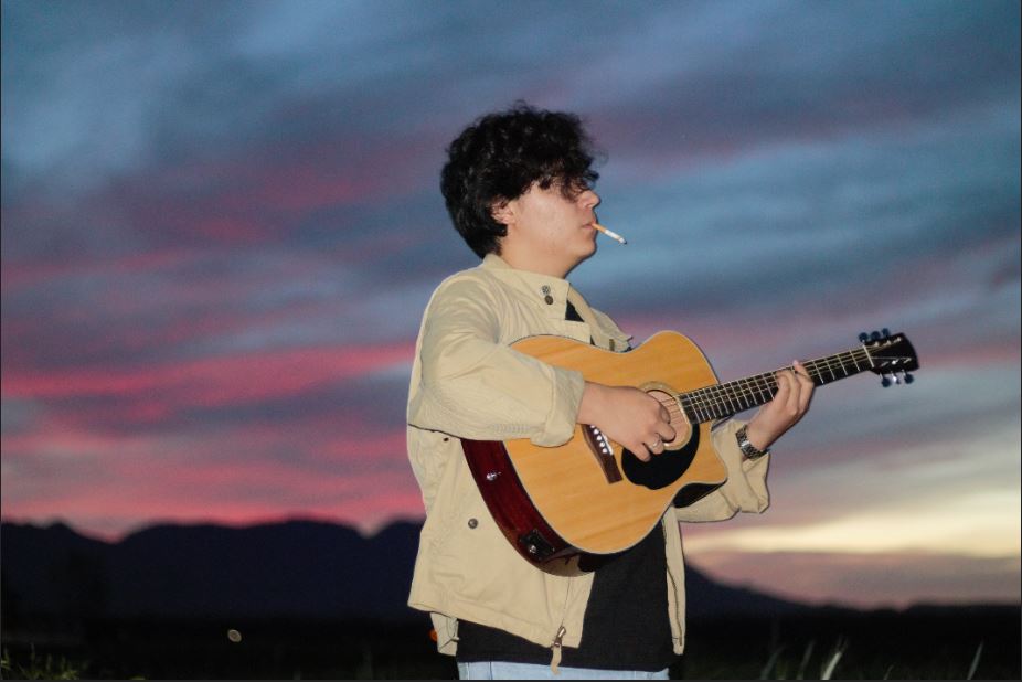 Ed Maverick presenta “VETE / TODO LO QUE MIRAS” - Indie Rocks!