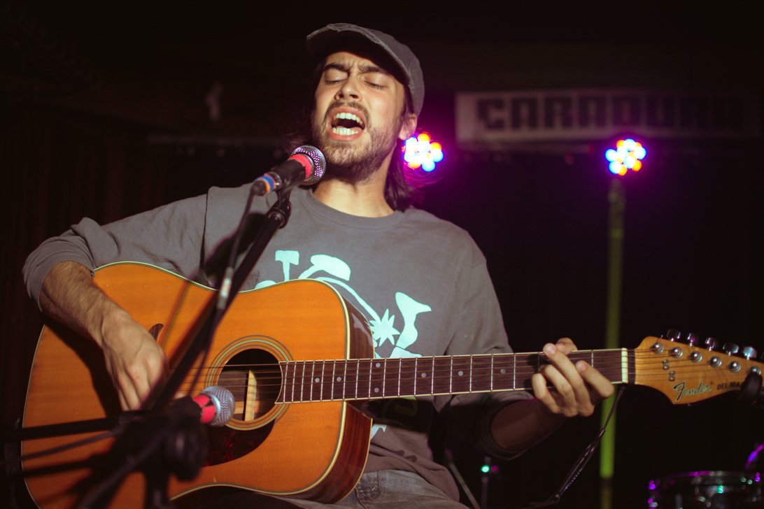 (Sandy) Alex G en Caradura - Indie Rocks!