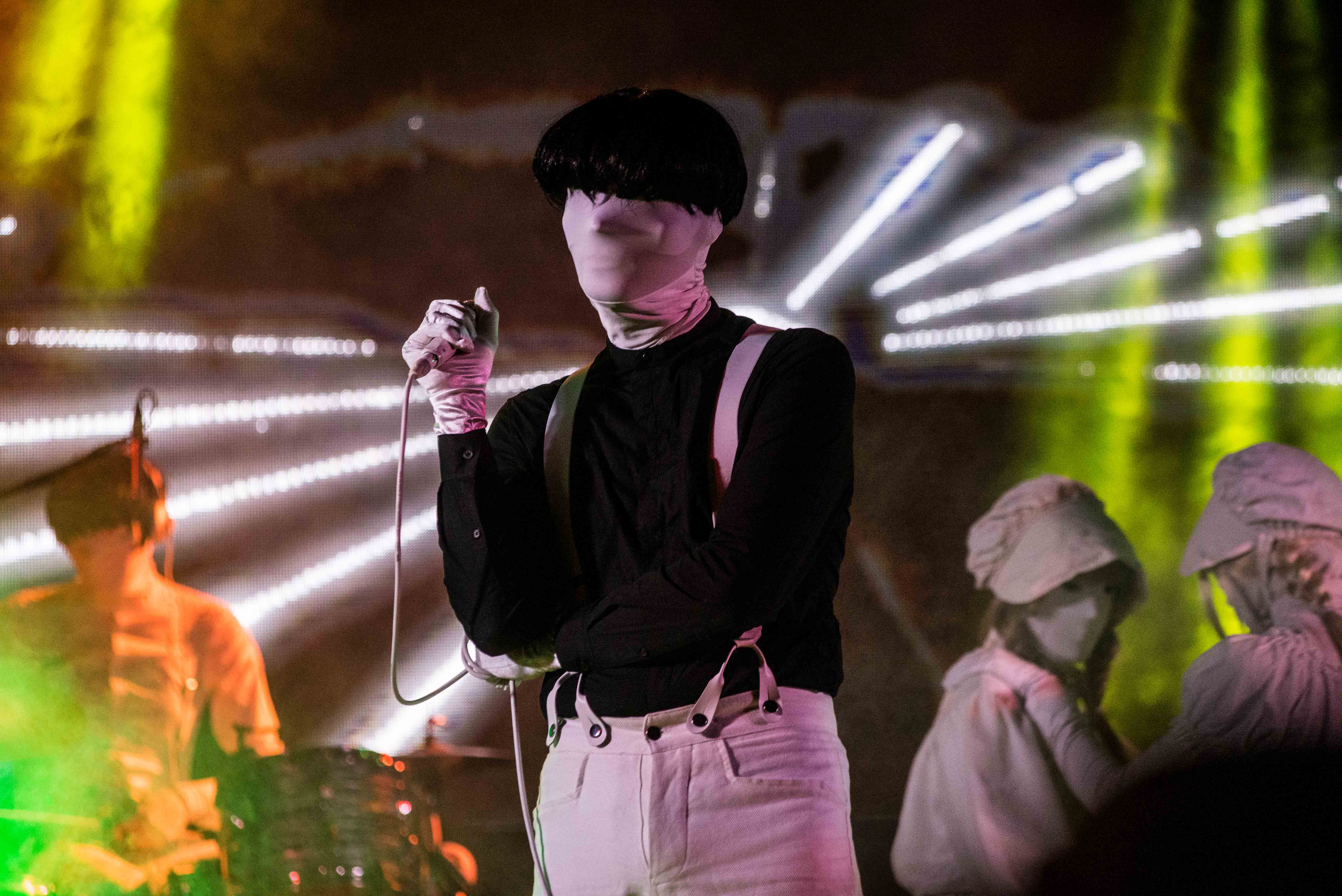 HIPNOSIS Presenta: Jonathan Bree en C3 Stage - Indie Rocks!