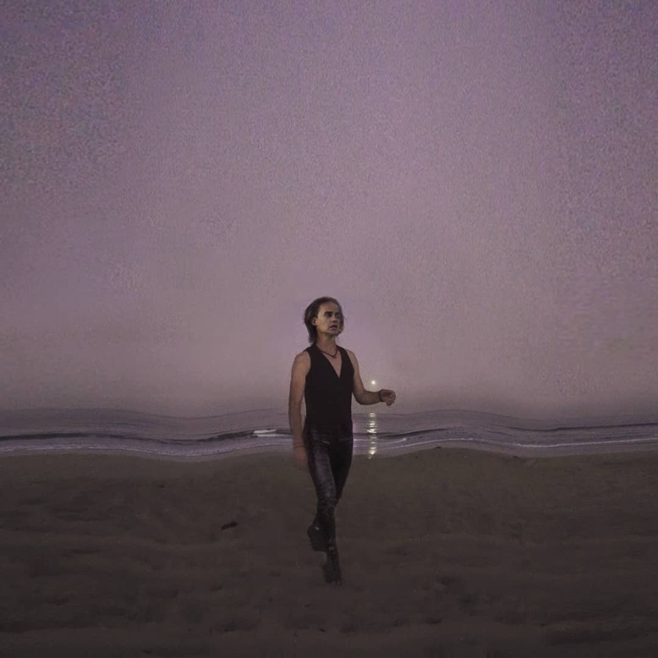 Ward estrena “Swimming” - Indie Rocks!