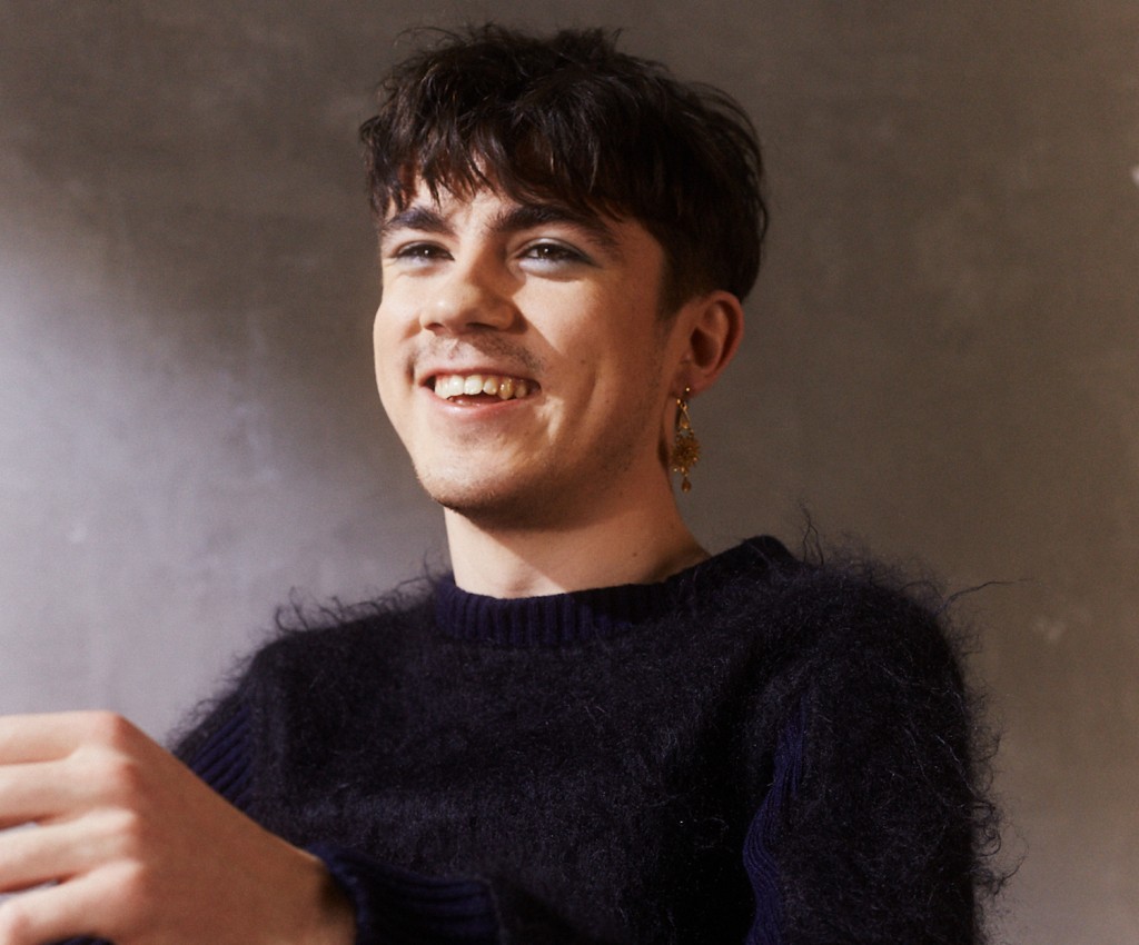 Declan McKenna presenta “The Key to Life on Earth” - Indie Rocks!