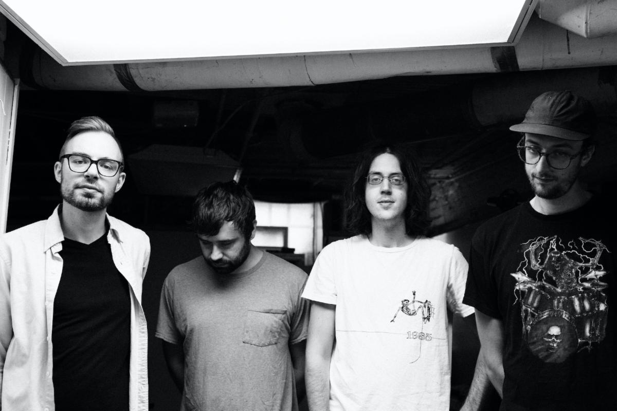 Cloud Nothings lanza “Am I Something” y anuncia nuevo disco