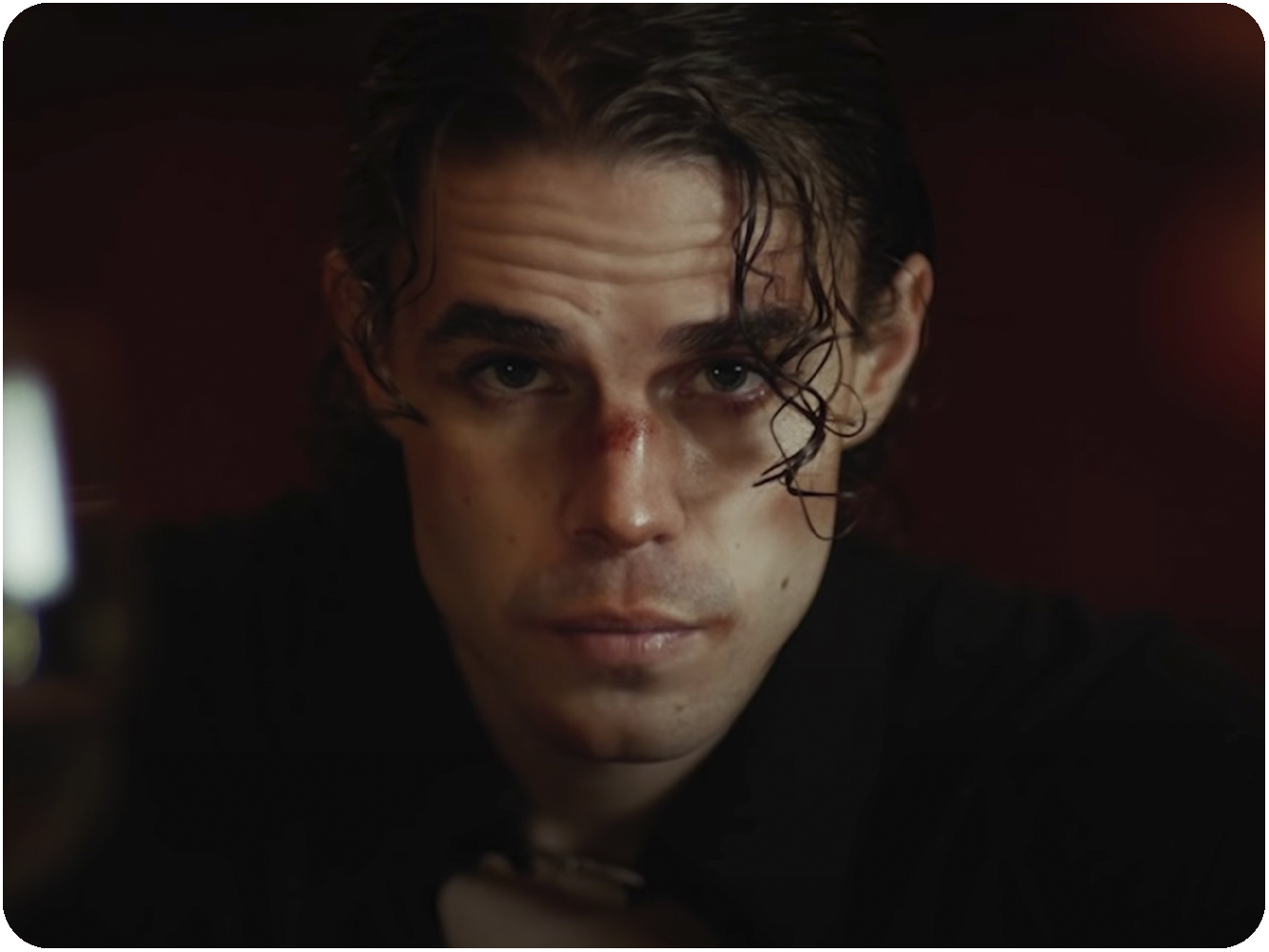 Sen Senra le canta a la nostalgia en "Sublime", su nuevo tema