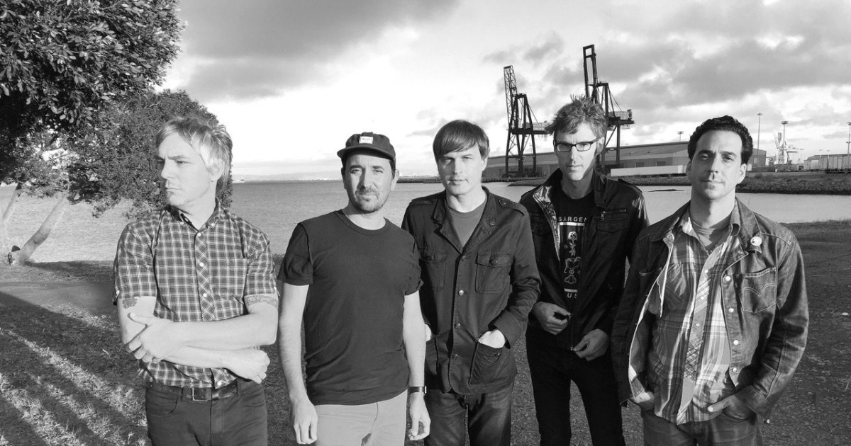 Film School presenta lo sencillos “Isla” y “Superperfection”