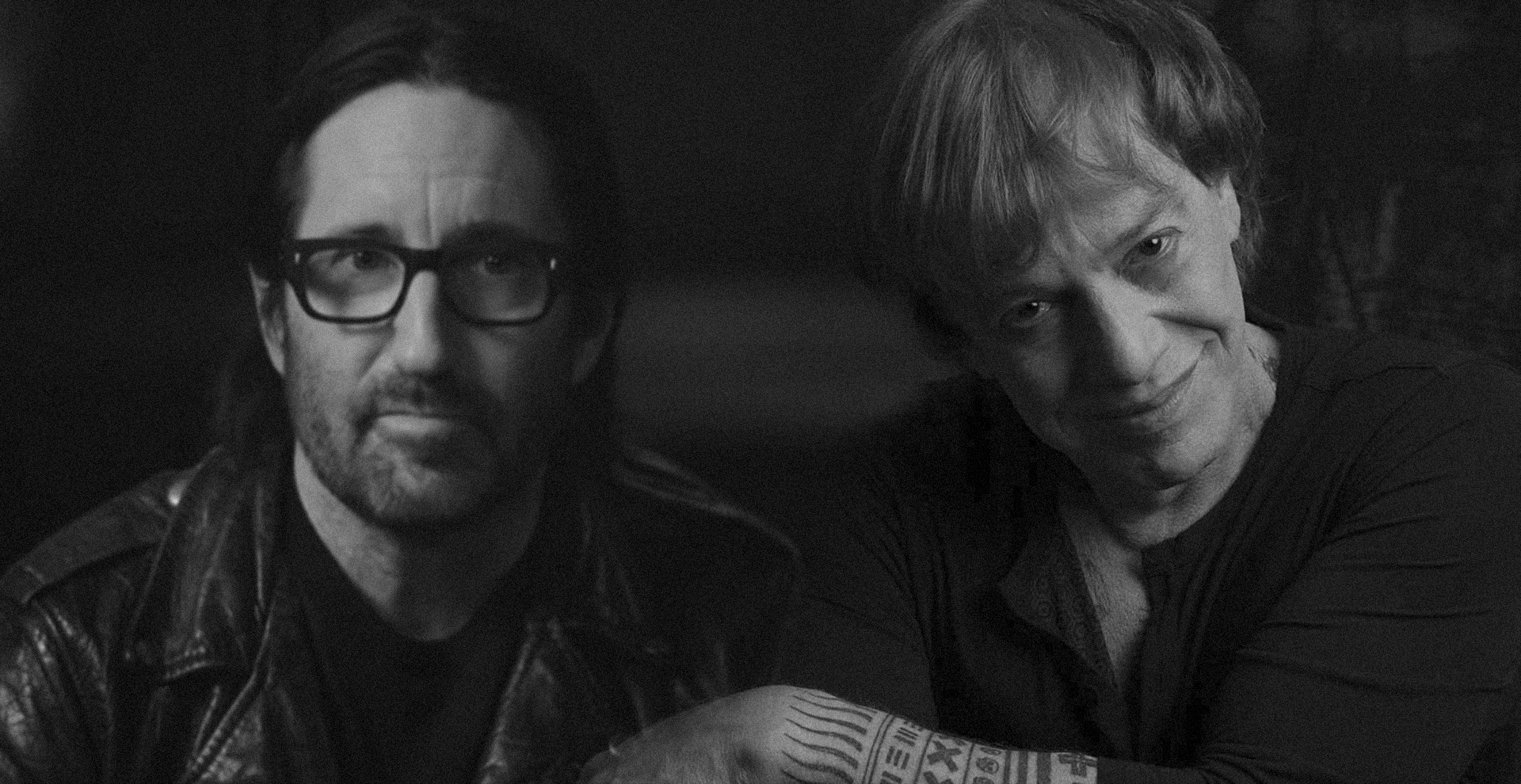 Trent Reznor y Danny Elfman comparten “True”