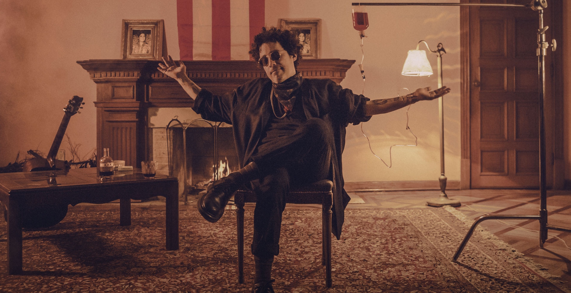 AJ Davila comparte el video de “Superstar”
