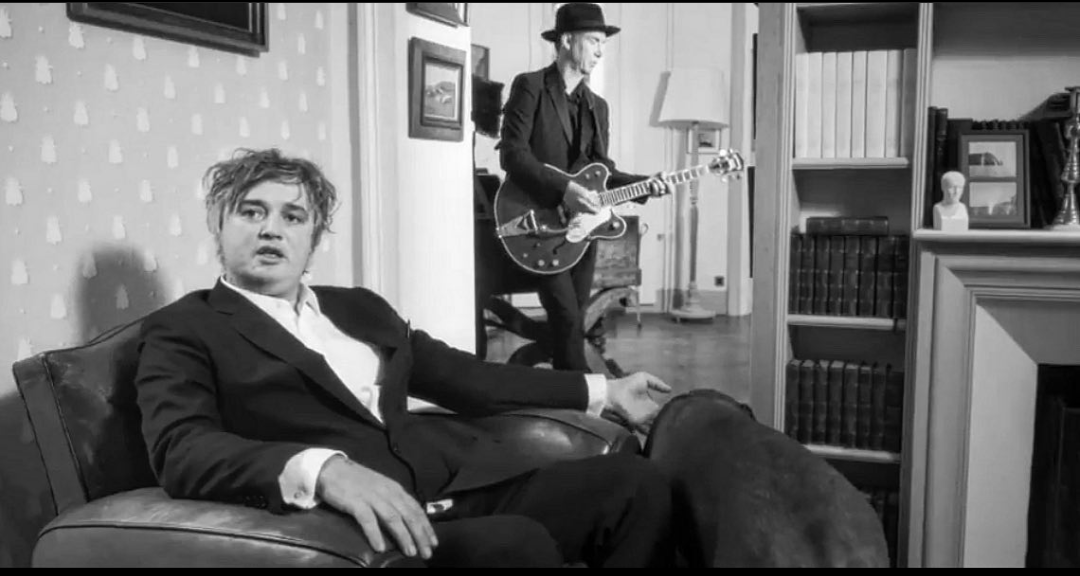 “The Fantasy Life Of Poetry & Crime”, la nueva canción de Peter Doherty