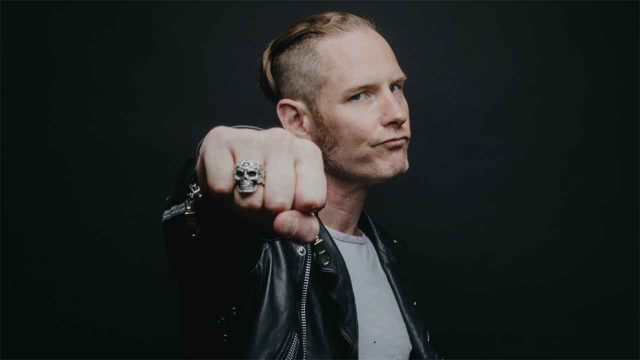 Corey Taylor anuncia su nuevo EP, ‘CMFB…Sides’