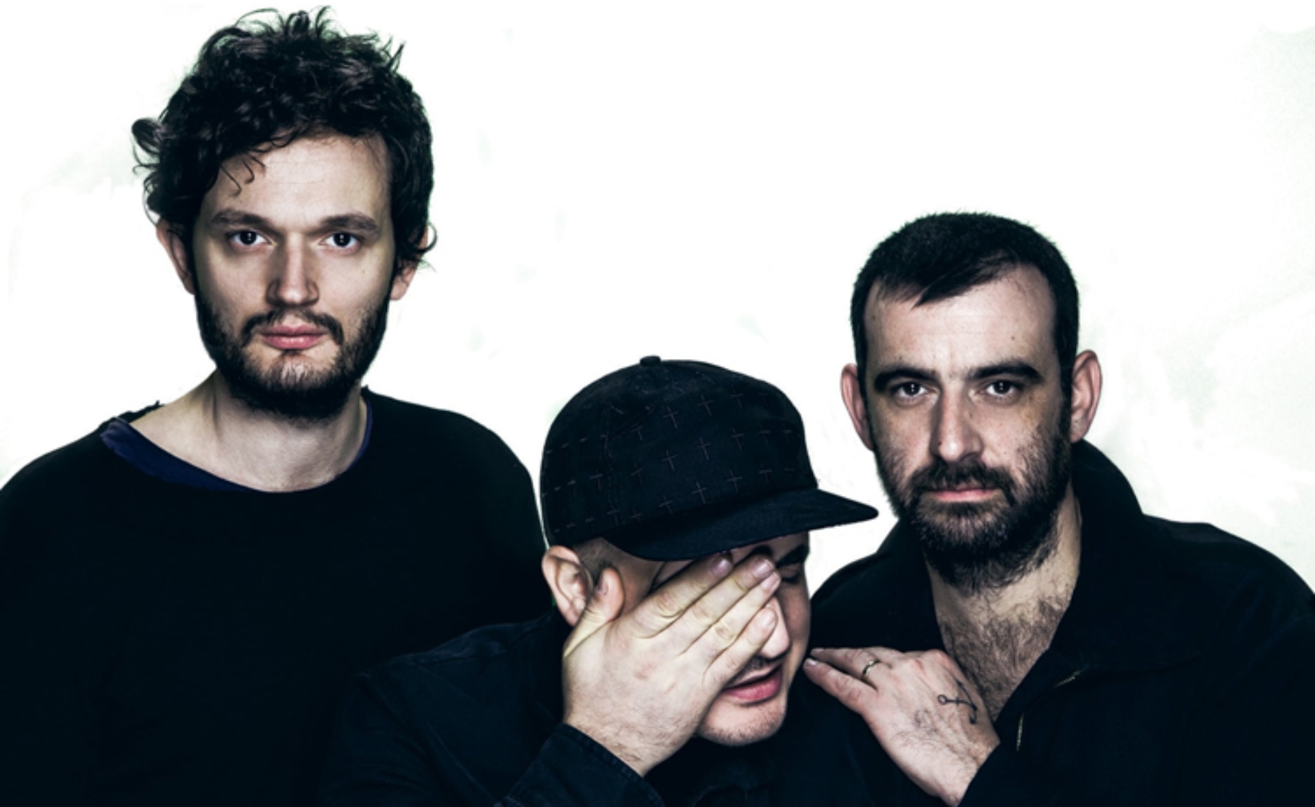 Moderat anuncia nuevo LP y comparte “FAST LAND”