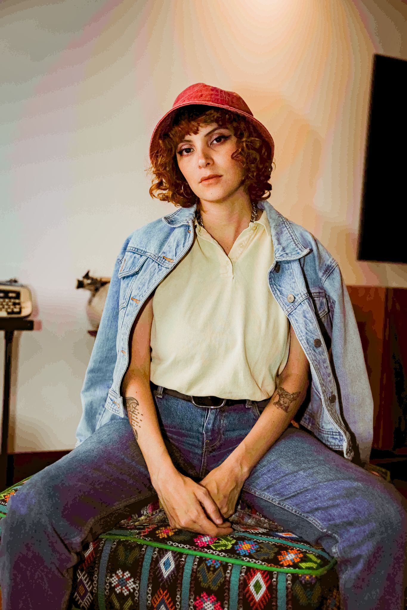 Tita estrena video para “Mundo Cruel”