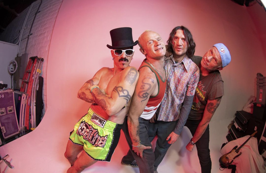 ¡Red Hot Chili Peppers en top de ventas dos veces en un año!