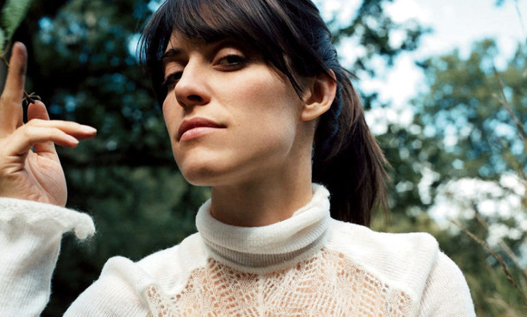 Feist anuncia el lanzamiento de un nuevo álbum