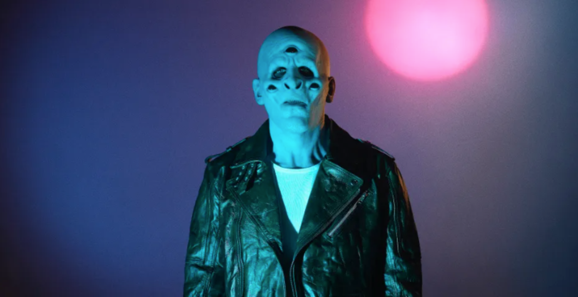 M83 lanza cinco nuevos sencillos