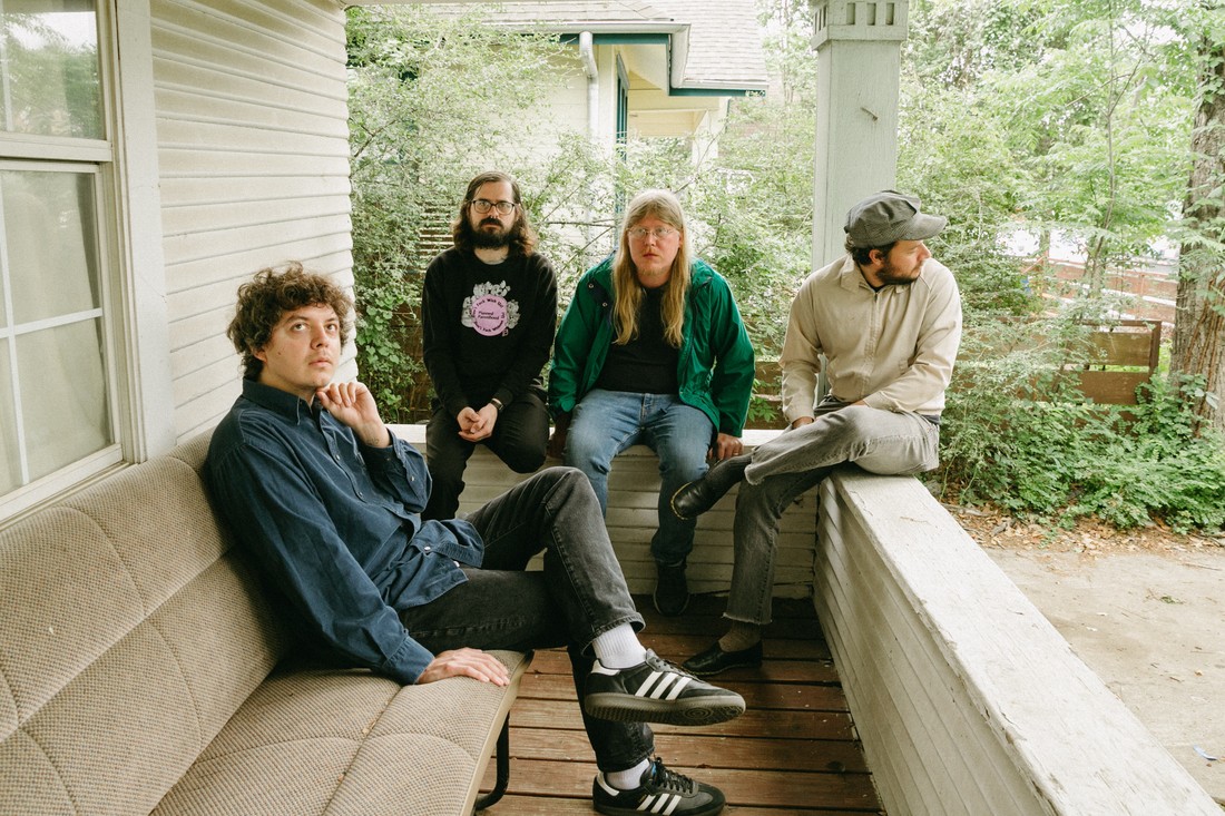 Holy Wave estrena “The Darkest Timeline”