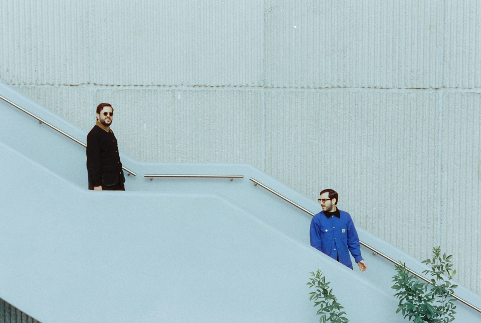 Clubz anuncia el álbum, 'Radio Kono'