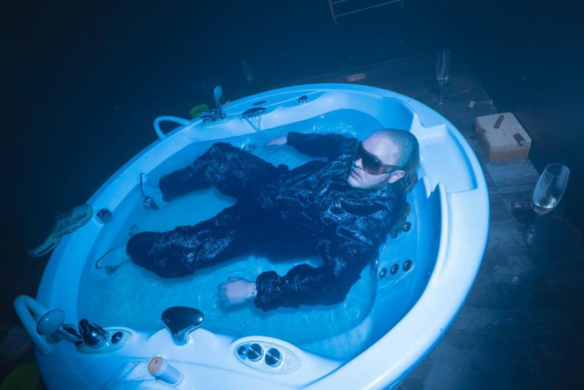 rusowsky redefine el lujo en “ALTAGAMA”